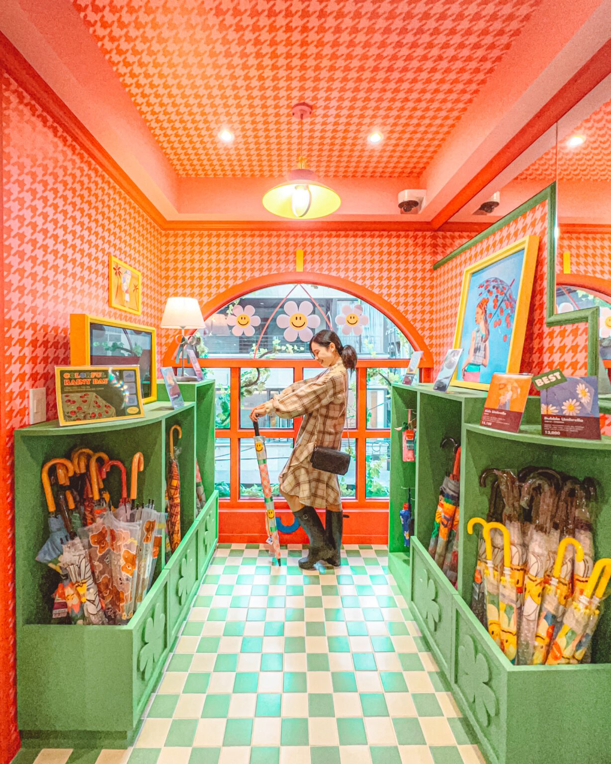 Wiggle Wiggle Zip: A Colorful and Whimsical Shopping Experience in Seoul