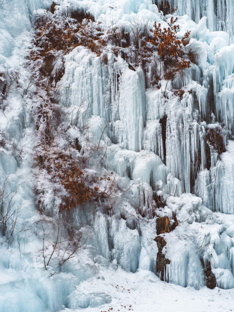The Ultimate Guide to Eobi Ice Valley: the Spellbinding Ice Wall Near Seoul