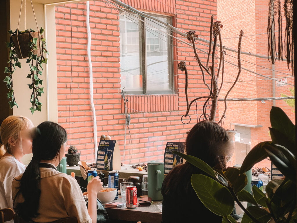 Seongsu-dong Matjib: Ramura Chicken Ramen
