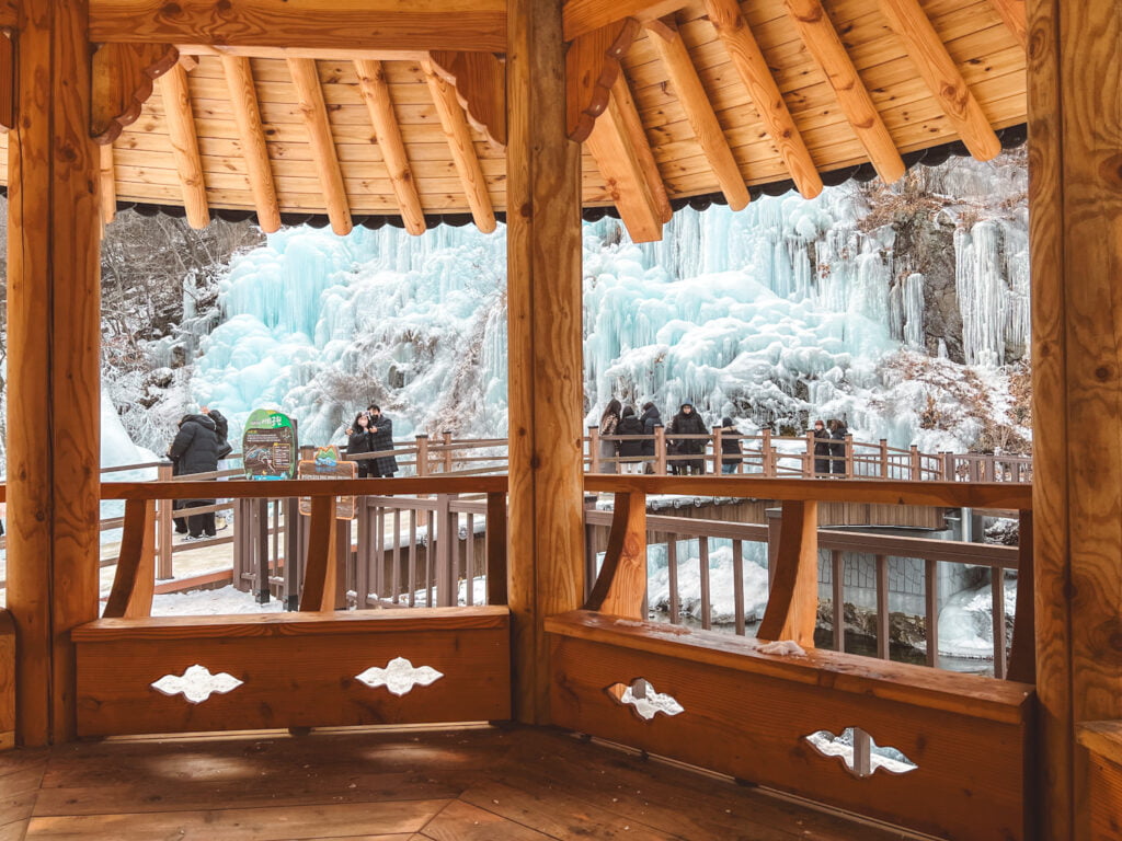 The Ultimate Guide to Eobi Ice Valley: the Spellbinding Ice Wall Near Seoul